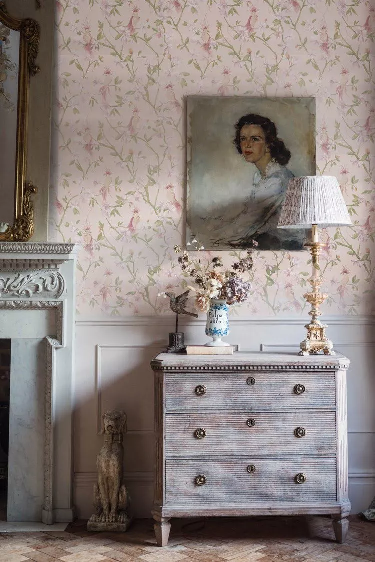Lucy Hunter’s Amelie Wallpaper Collection Featured in Martha Stewart ...